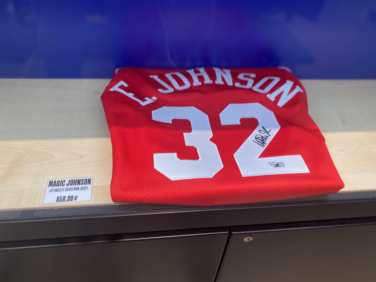 The Magic Johnson Autograph: Let's Have A Closer Look At Its Worth with ...